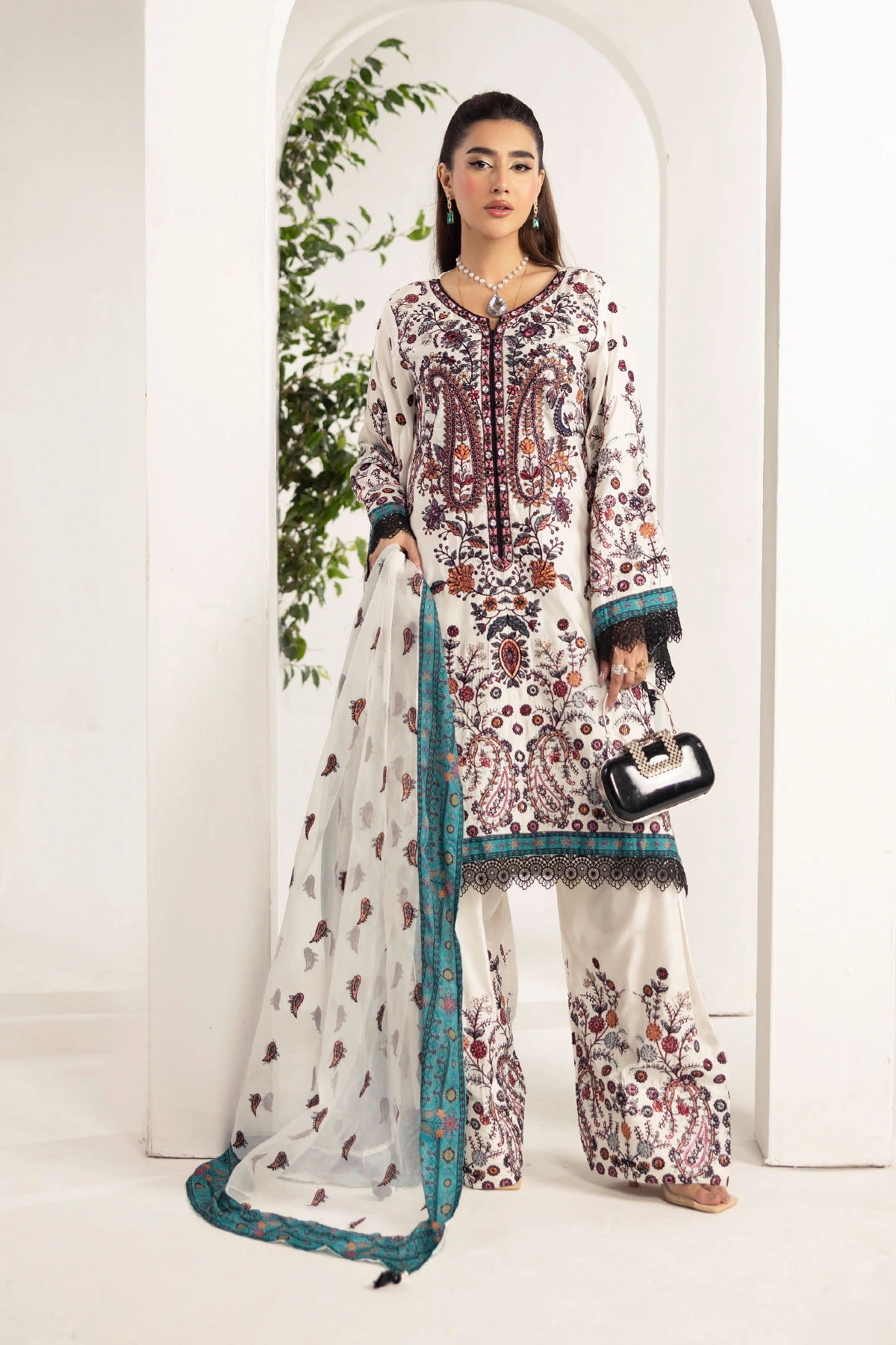 Ivana Mir luxe 3 piece embroidered collection