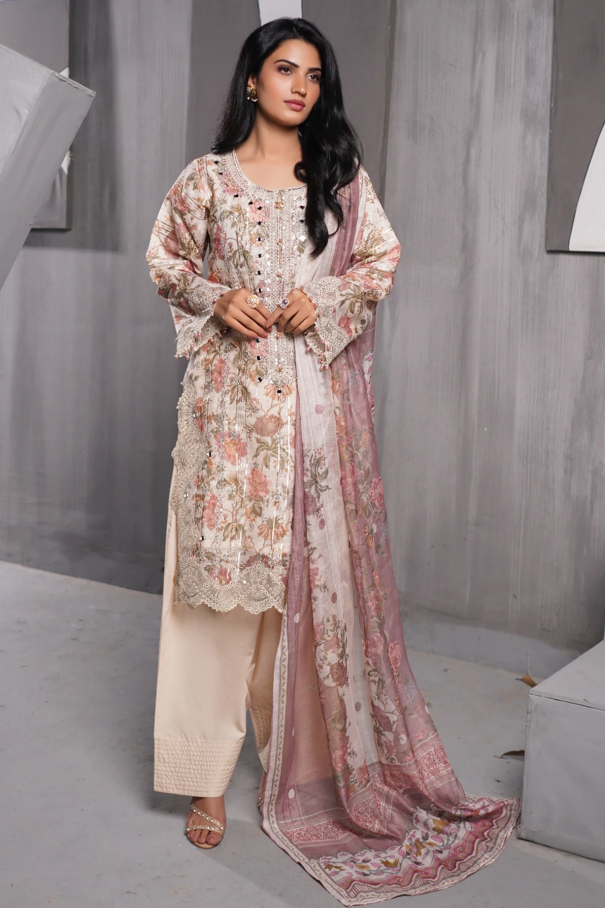 Zoya premium collection 3 piece farshi embroidered suit