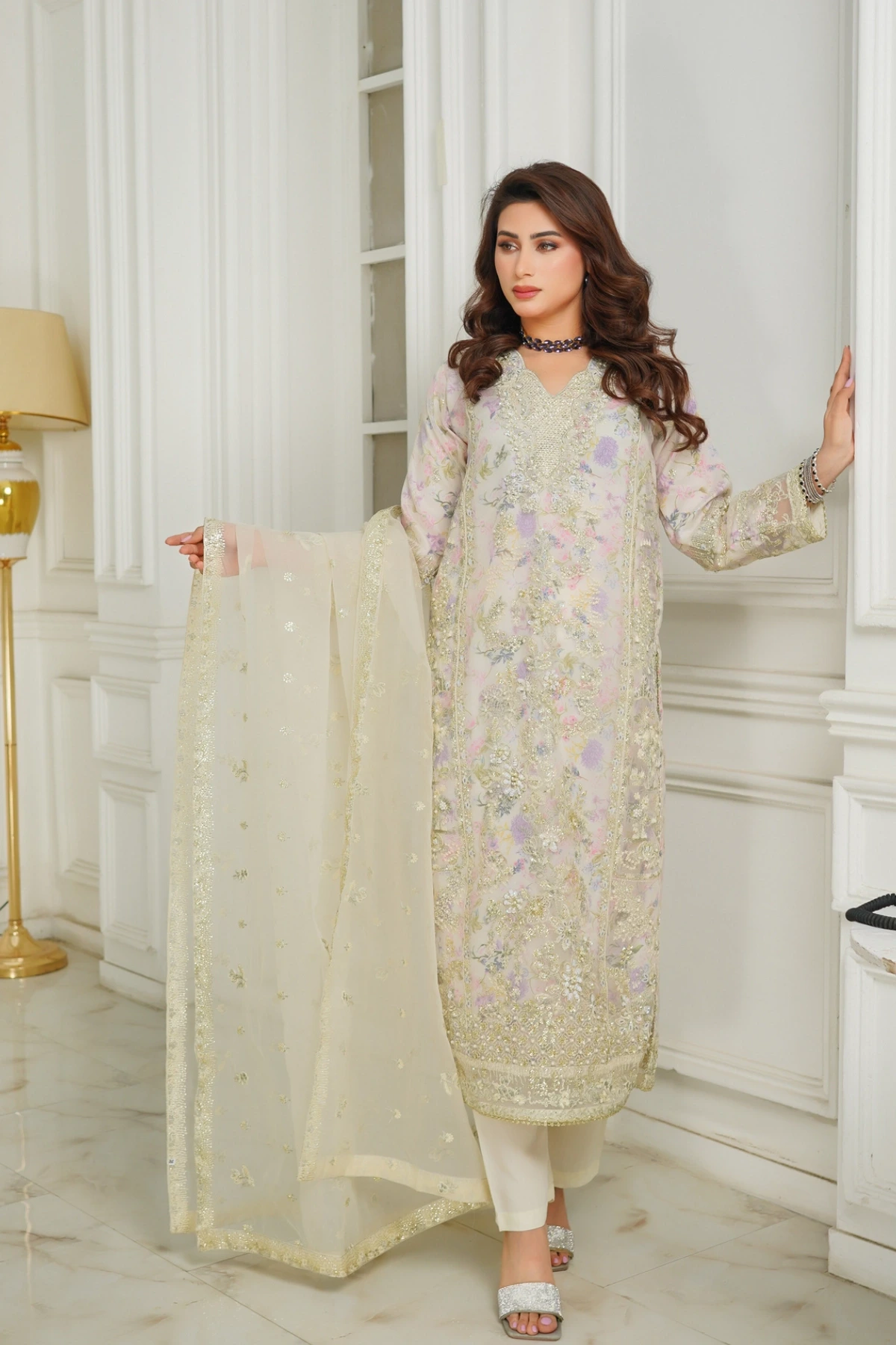 Aamna premium Eid collection 3 piece embroidered suit