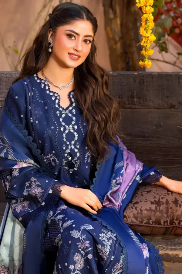 Ivana luxury collection zariakiwi 3 piece embroidered suit